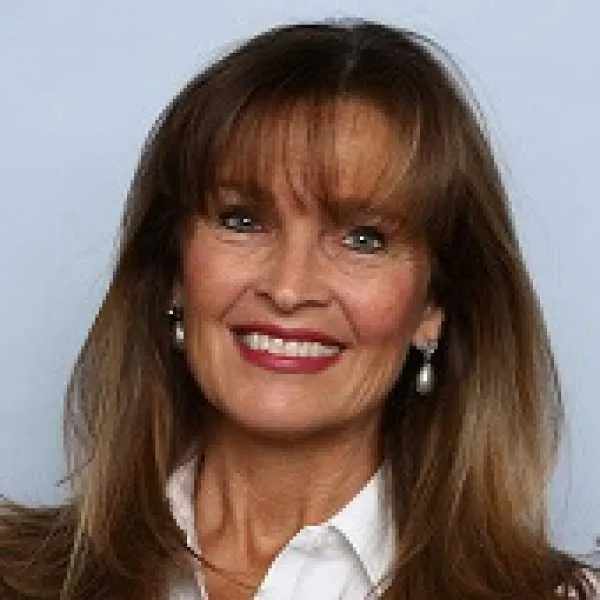 Mary Collinson, Wedding Officiant - Wedding Ceremonies by All Seasons